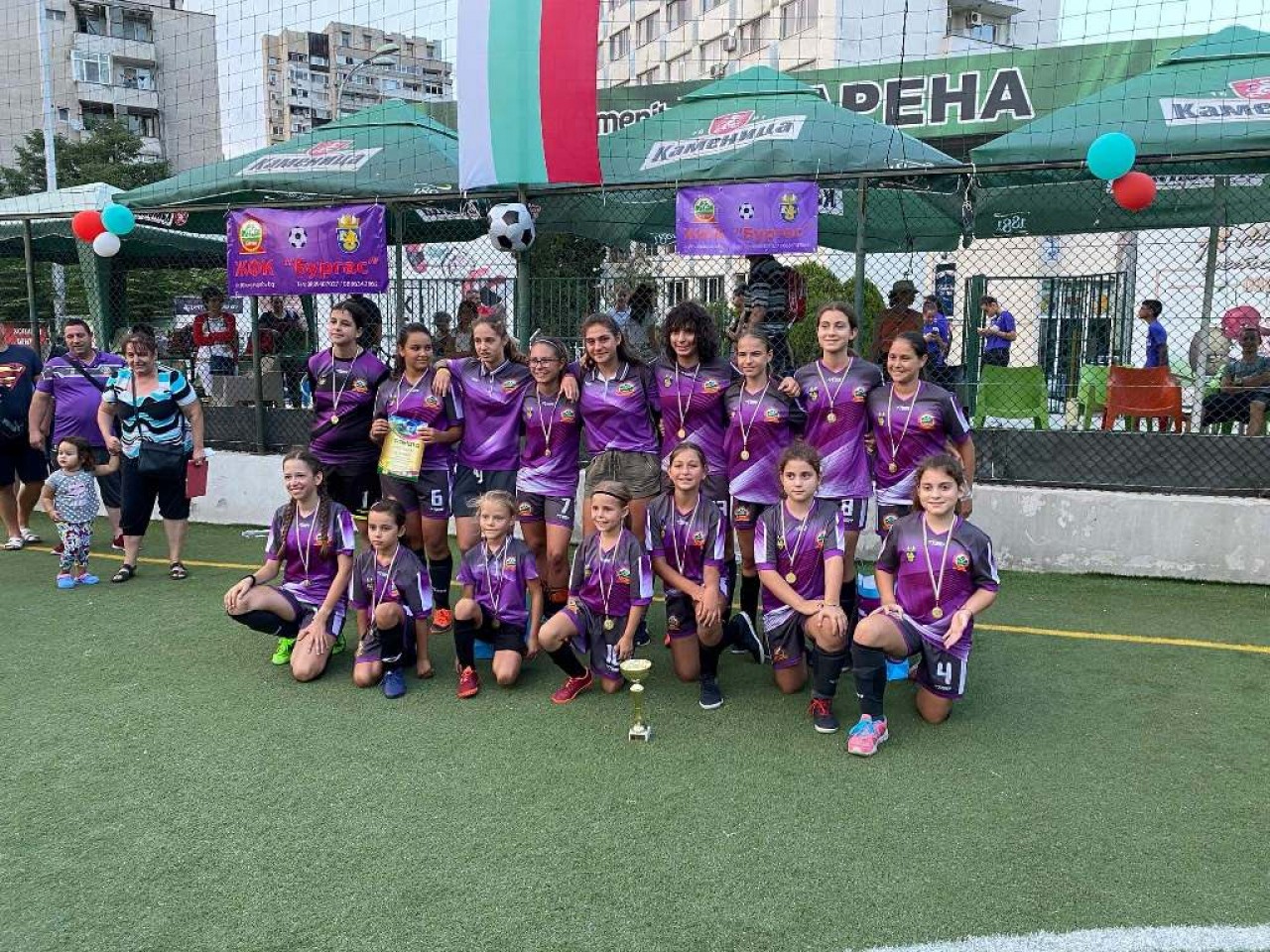 След оспорвано съревнование ЖФК Бургас завоюваха два сребърни медала от турнир в морския град